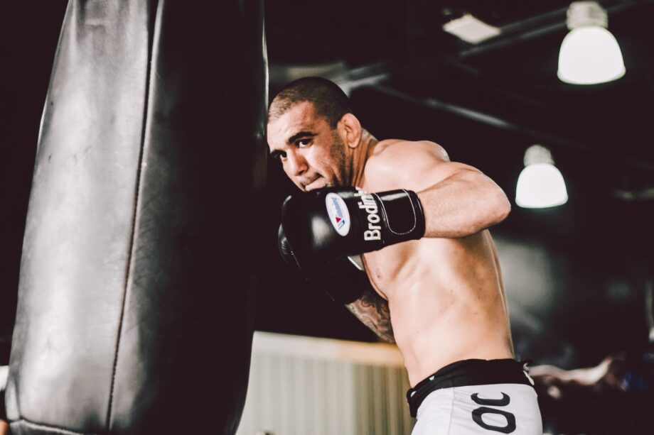 Here’s How You Can Strengthen Your Shoulders and Arms For Boxing ...