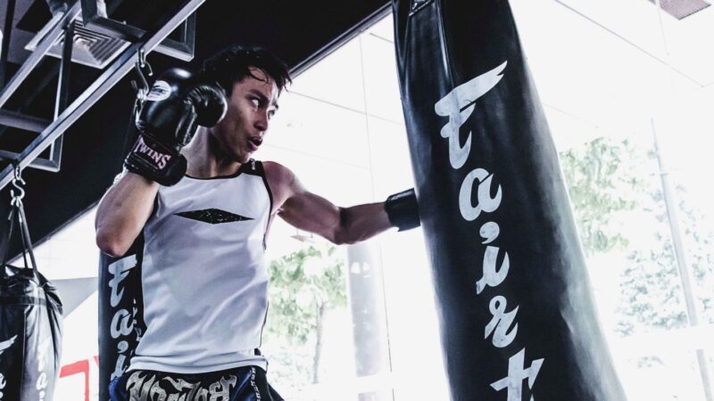Here’s How To Perfect Your Hook In Boxing | Evolve Daily
