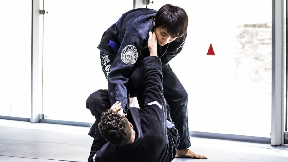 The Ultimate Guide To Rolling In BJJ | Evolve Daily