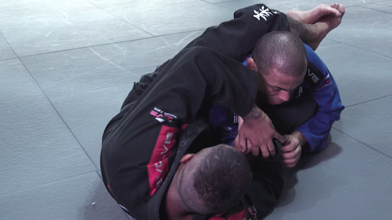 Here’s What You Need To Know About Wrist Locks In BJJ | Evolve Daily