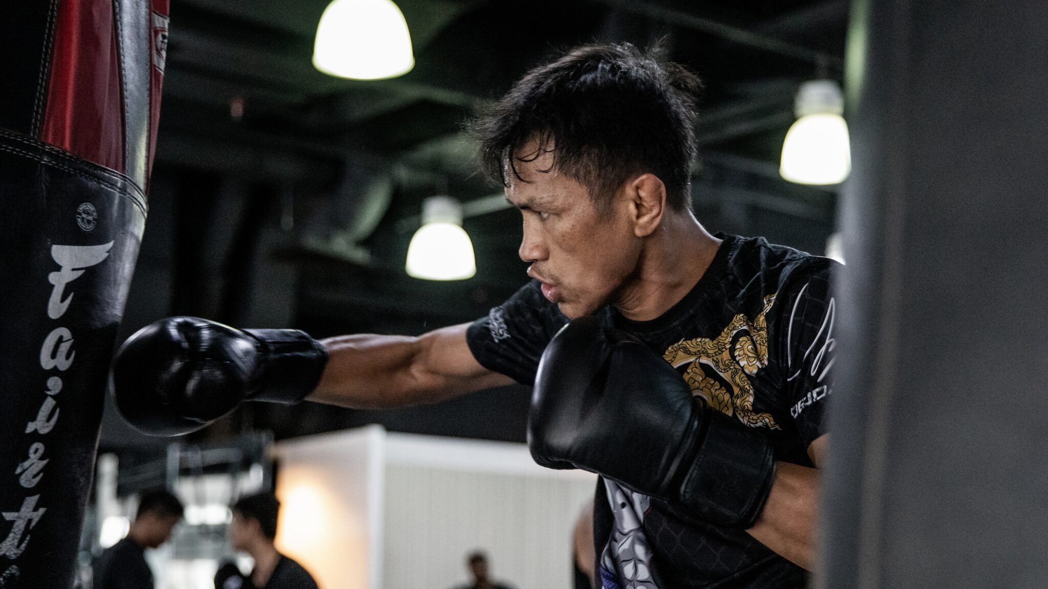 4 Keys To Becoming A Good Pressure Fighter In Boxing | Evolve Daily