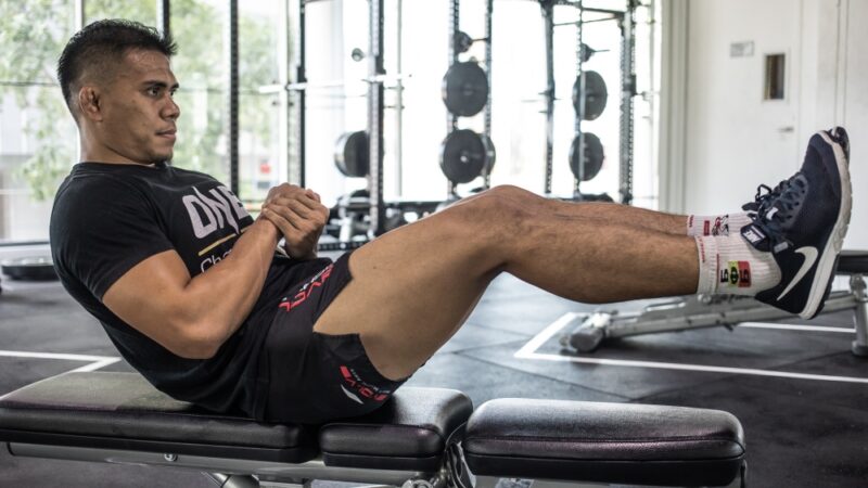 10 Tips To Learn MMA Quickly | Evolve Daily