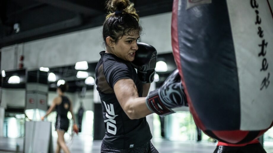 7 Surprising Benefits Of Boxing | Evolve Daily