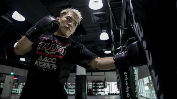 5 Things Pro Boxers Do To Lose Weight Fast | Evolve Daily