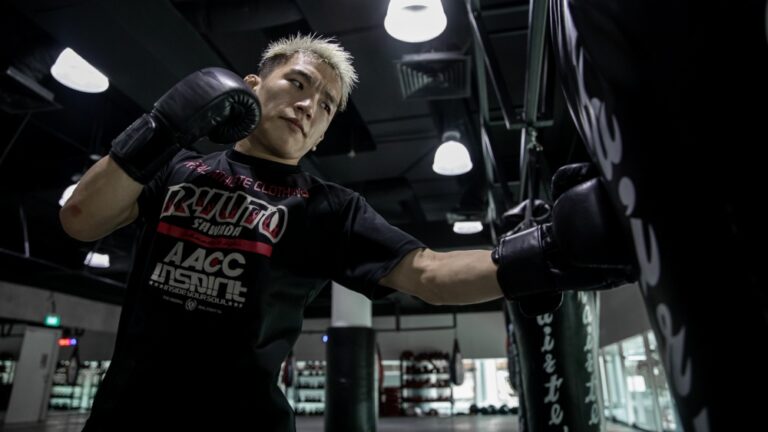 6 Timeless Heavy Bag Drills For Boxers Of All Levels | Evolve Daily