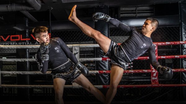 The Complete Muay Thai Beginner’s Guide | Evolve Daily
