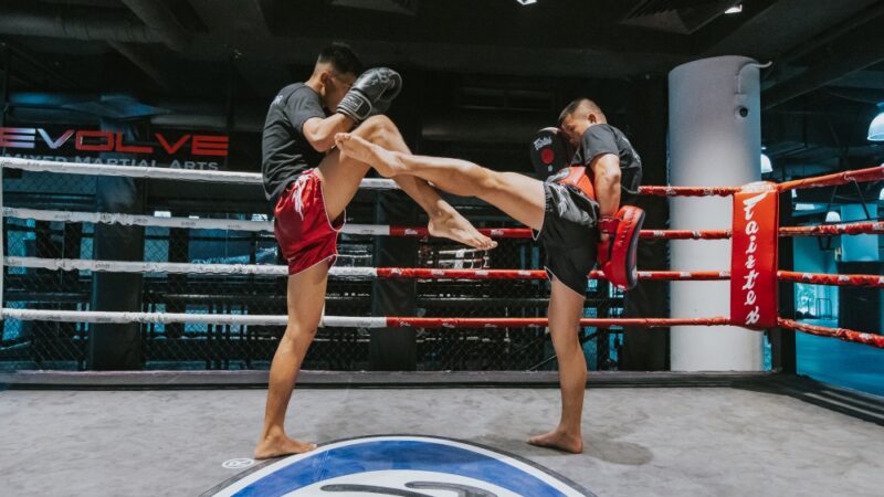 How To Get Past The Fear Of Getting Hit As A Fighter | Evolve Daily