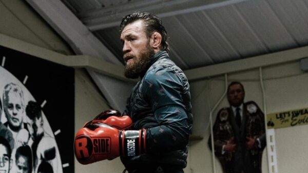 When Showboating Backfires In MMA | Evolve Daily