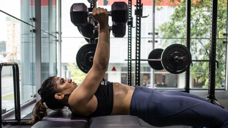 15 Best Exercises For A Complete Upper Body Workout | Evolve Daily