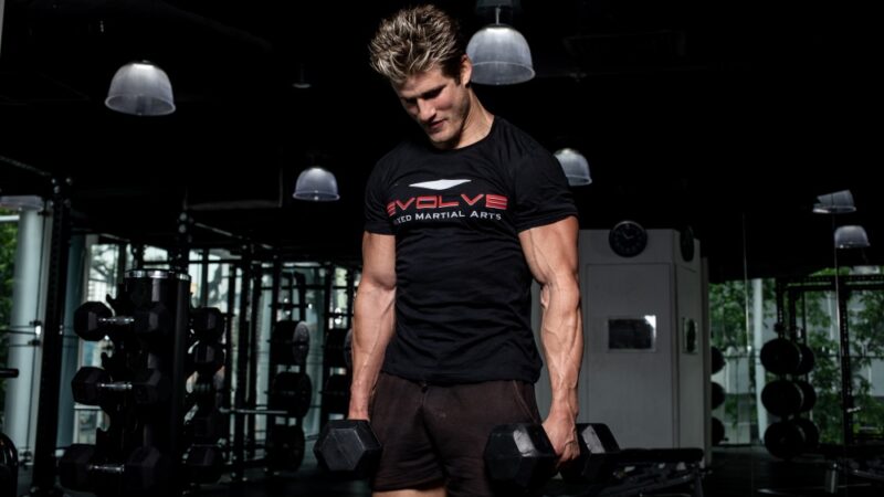 Build Elite Level Strength With These Five Variations Of The Farmer’s ...