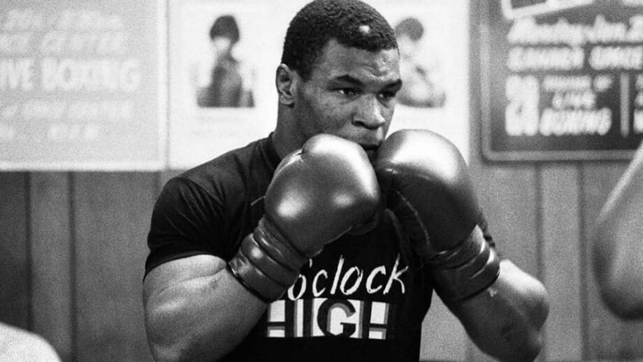 Beginners Guide To The Peekaboo Style | Evolve Daily