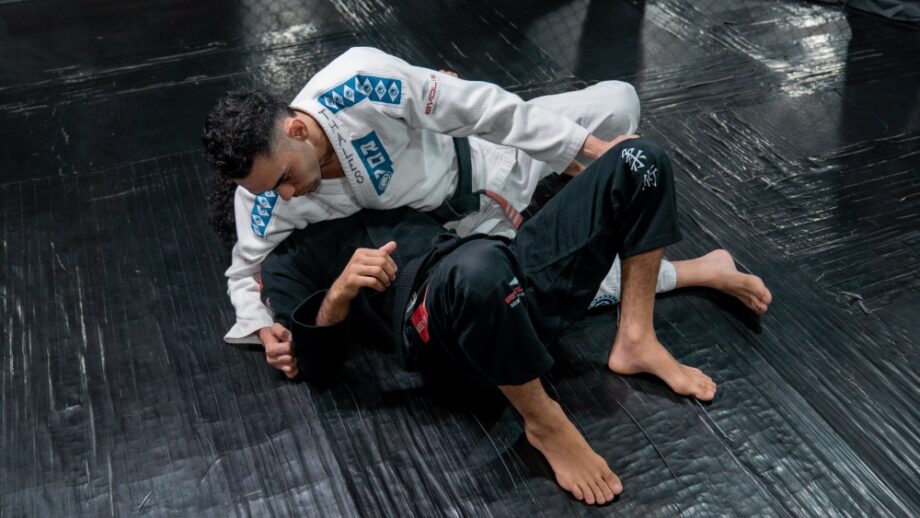Understanding The Reverse Scarf Hold In BJJ | Evolve Daily