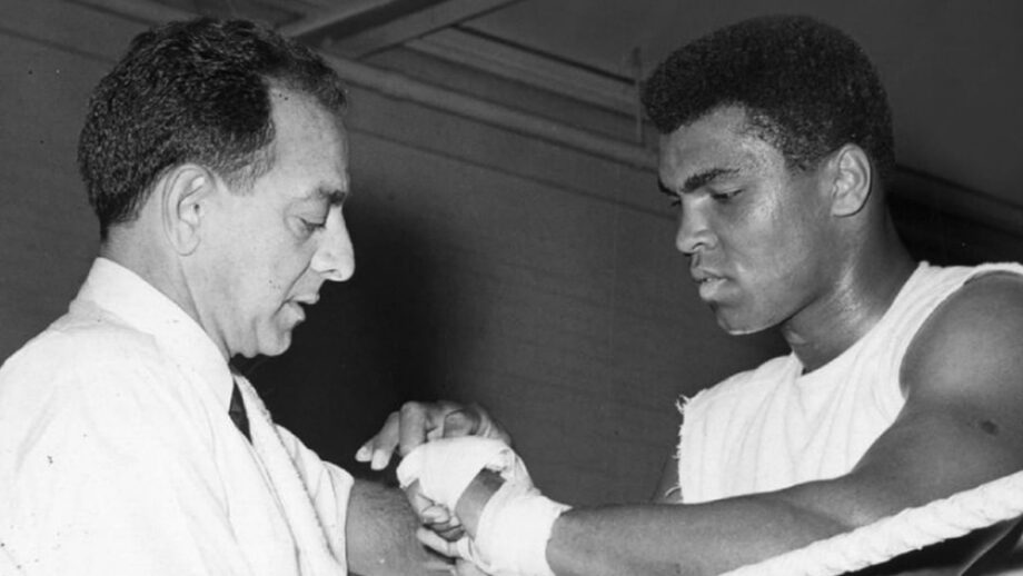 Boxing’s Hidden Heroes: Exploring The Roles Of Trainers And Cornermen ...