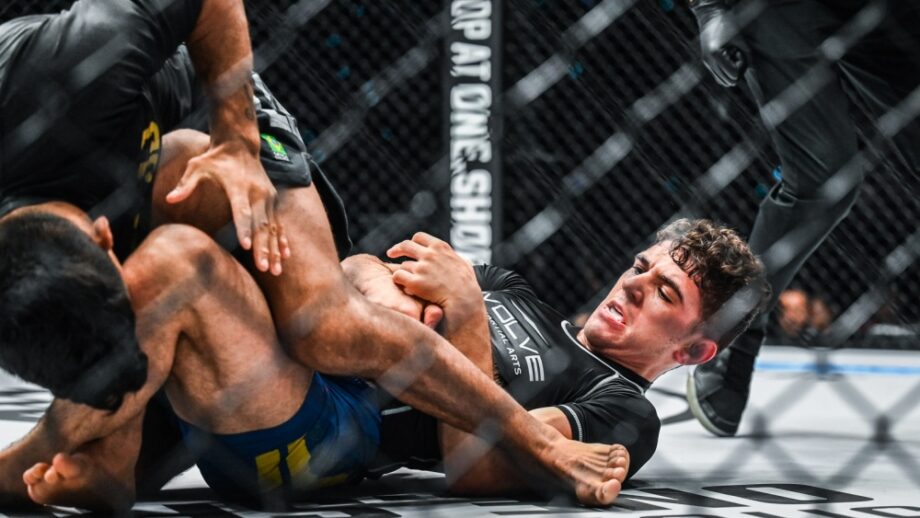 What Is Knee Reaping In BJJ? | Evolve Daily