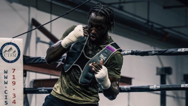 7 Ways To Set Up The Uppercut In Boxing | Evolve Daily
